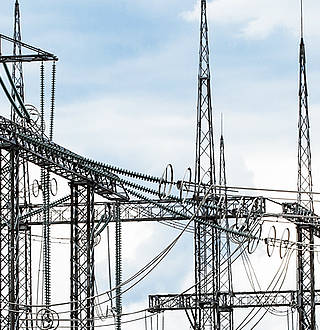 Qu'est-ce que la tension électrique ? - TotalEnergies